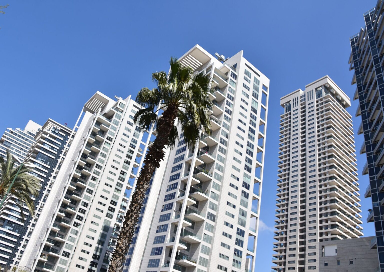 סוגי השקעות: מהם האפיקים העיקריים למשקיעים בישראל - goapps